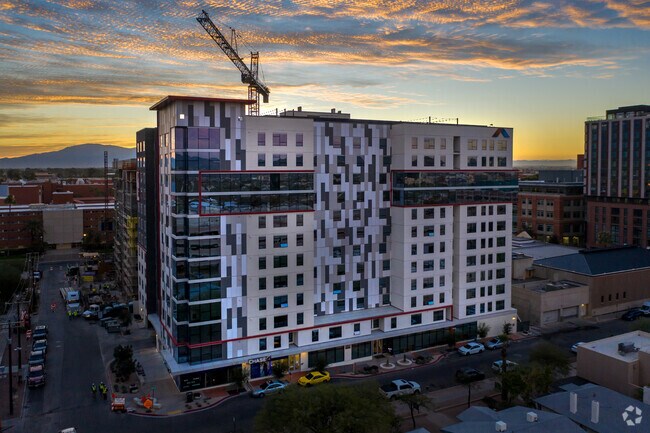 Aspire Tucson: Off-Campus Student Housing Apartments For Rent in Tucson ...