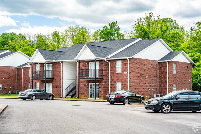 Saddlebrook Apartments - Murfreesboro, TN | ForRent.com