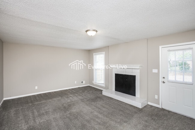 109 Duchess Trail Off-Campus Housing, Lexington, SC