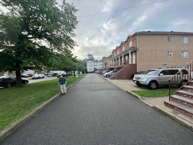 10 Rockwell Ave Unit 3A - Condo for Rent in Staten Island, NY | ForRent.com