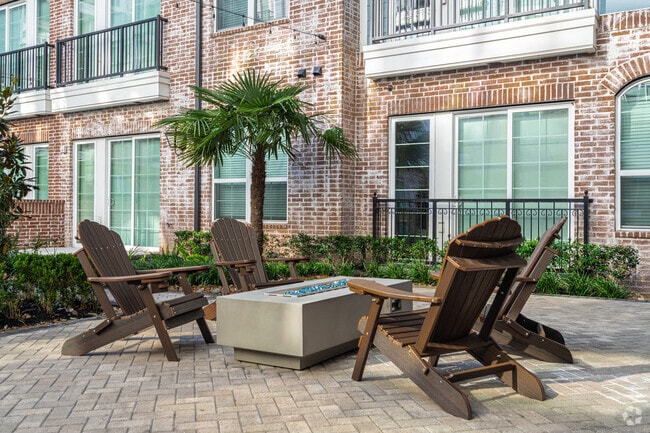 Citadel Apartments For Rent in Houston Heights, TX | ForRent.com