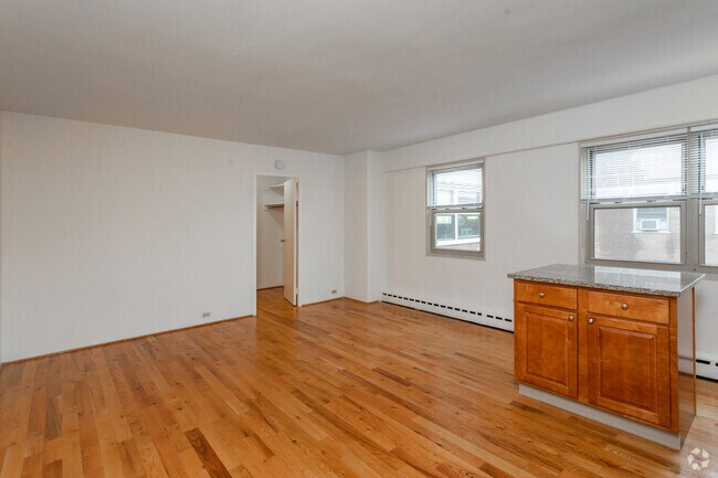 5630 N Sheridan Rd Apartments For Rent in Chicago, IL | ForRent.com