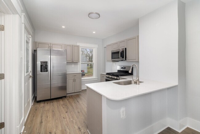 9 Park Ave House - House Rental in Elsmere, KY | ForRent.com