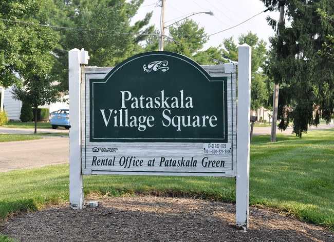 Pataskala Village Square Apartments - Pataskala, OH | ForRent.com