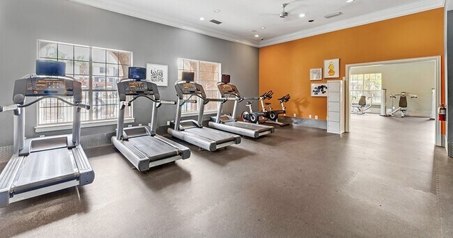 On20 Apartments | University of Florida | Off-Campus Housing Search