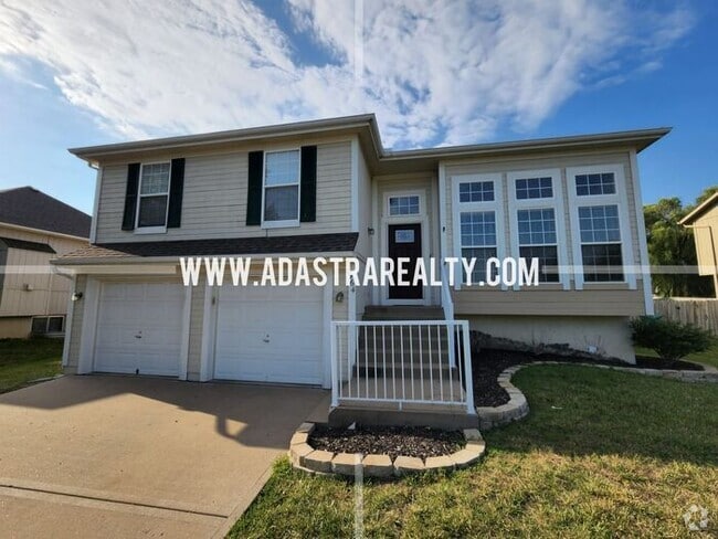 Houses for Rent near 66031, New Century, KS - 7 Houses | ForRent.com