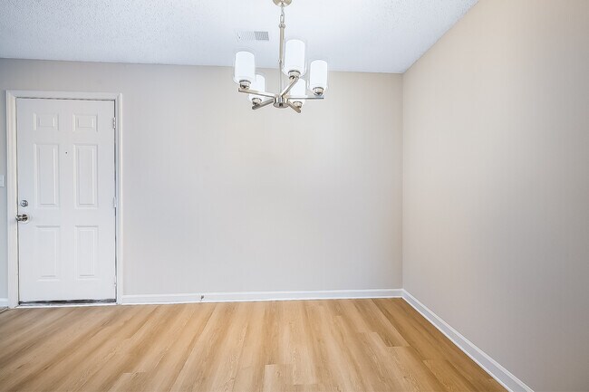 Cardinal Apartments - Greensboro, NC | ForRent.com