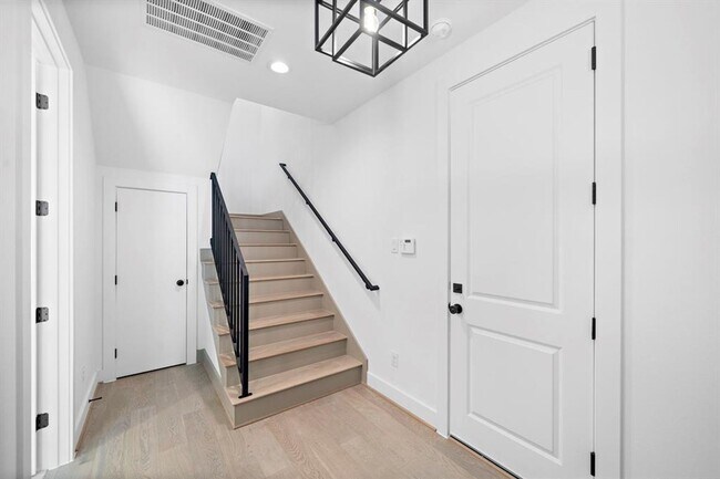 Brand new house in the Museum District wit... - House Rental in Houston ...