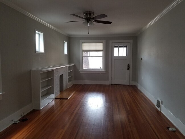 GORGEOUS DUPLEX ONE BLOCK FROM WASH PARK!! Casa - Casas en alquiler ...