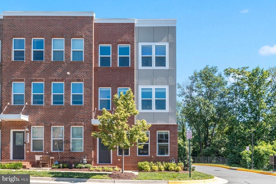 8352 Sallyport St - Townhome for Rent in Lorton, VA | ForRent.com