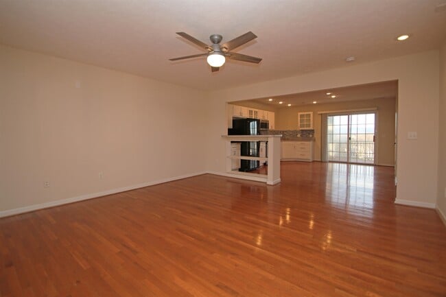 1214 Old Richmond Circle Off-Campus Housing, Harrisonburg, VA