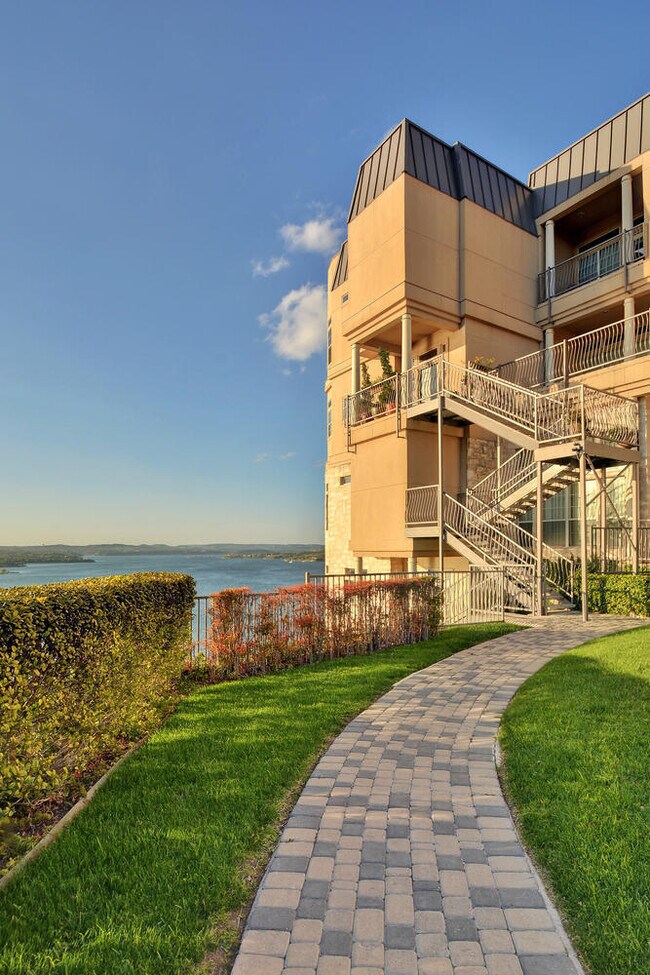 Lake Travis Views! Unit 191 - Condo for Rent in Austin, TX | ForRent.com
