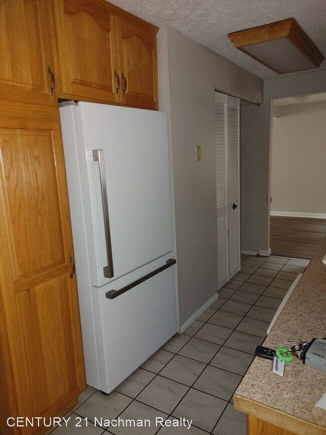 3 br, 1.5 bath House - 464 Michael Irvin D... - House Rental in Newport ...