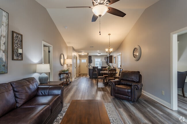 Chandler Reserve Club Apartments - Florence, SC | ForRent.com