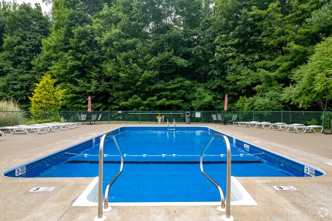 Center Pointe at Radisson Apartments - Baldwinsville, NY | ForRent.com