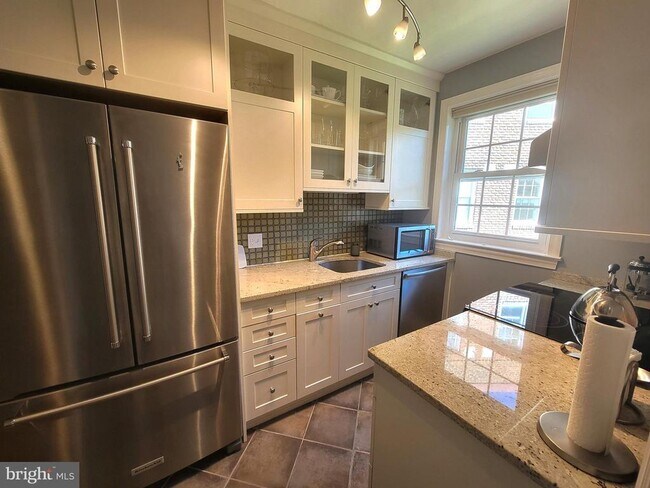 3051 Idaho Ave NW Apartment Unit 310 - Washington, DC | ForRent.com