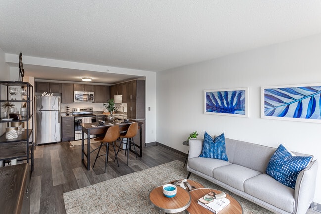 University of Hartford Off-Campus Housing & Apartments | ForRentUniversity