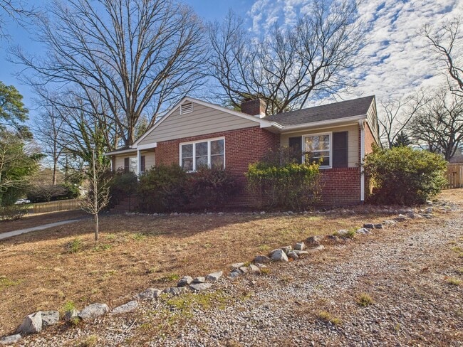 6955 Navaho Rd Off-Campus Housing, Richmond, VA