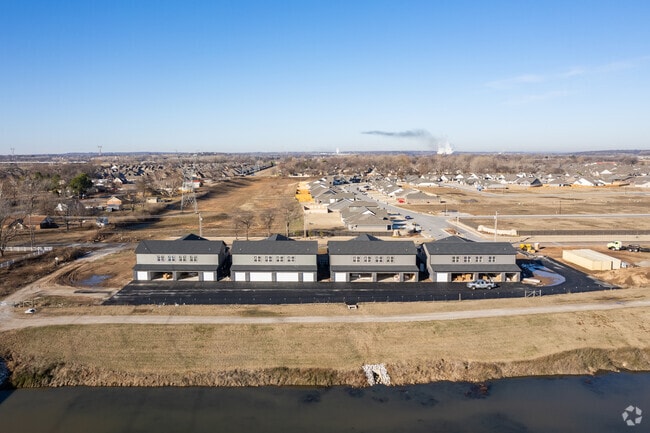 Windrush Townhomes - Bixby, OK | ForRent.com