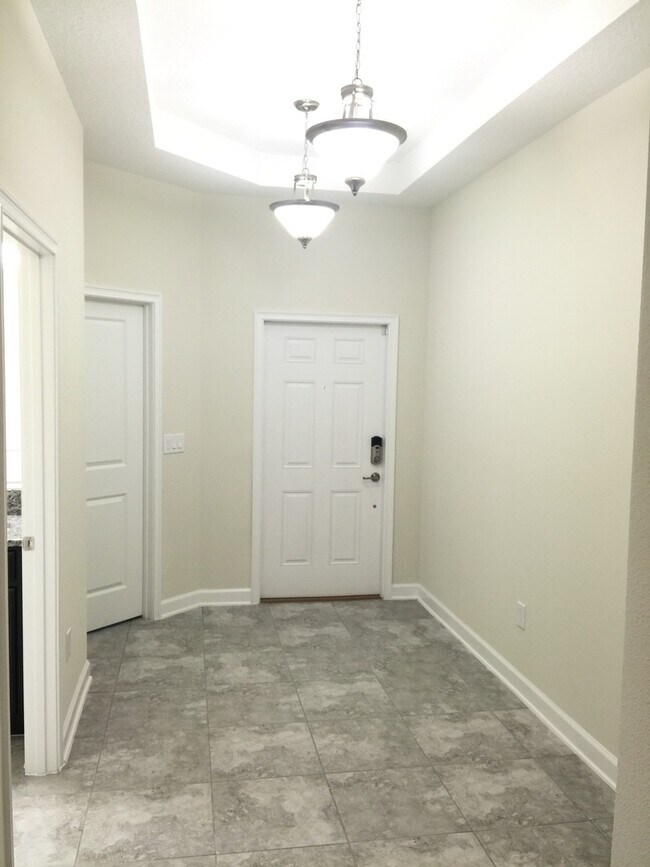 4/3 single story in MOSS PARK! FREE Intern... - House Rental in Orlando ...