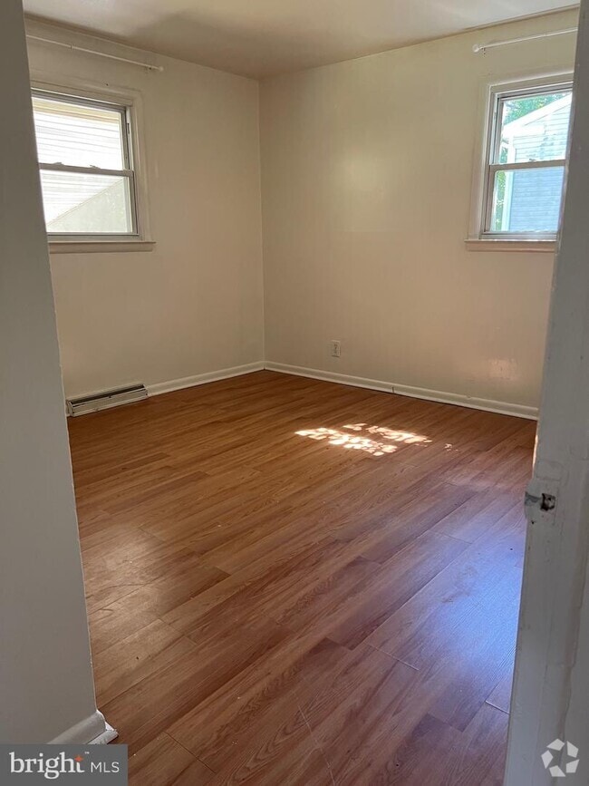 Rowan University Off-Campus Housing & Apartments | ForRentUniversity