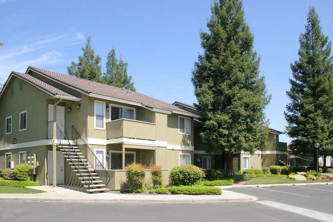 Sierra Meadows Apartments Fresno