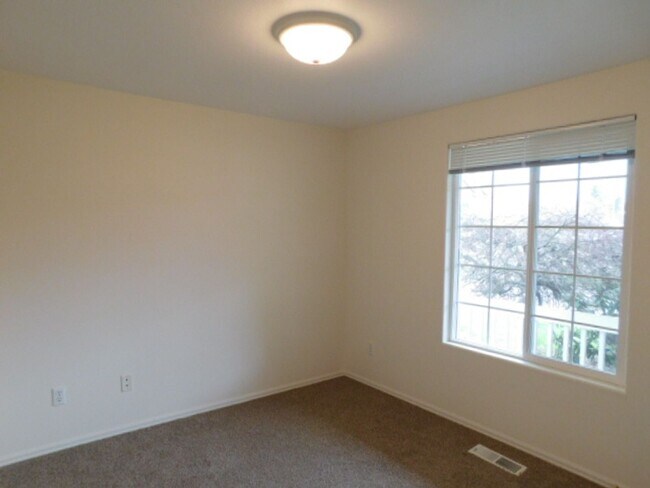 3Bd/2Ba Single Story House - Available Soon! - House Rental in Keizer ...