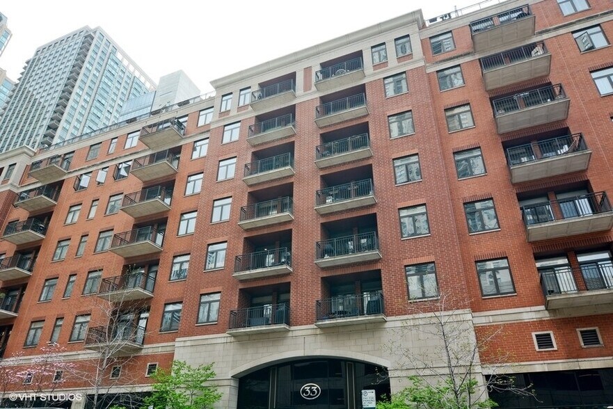 33 W Huron St Unit 310 - Condo for Rent in Chicago, IL | ForRent.com