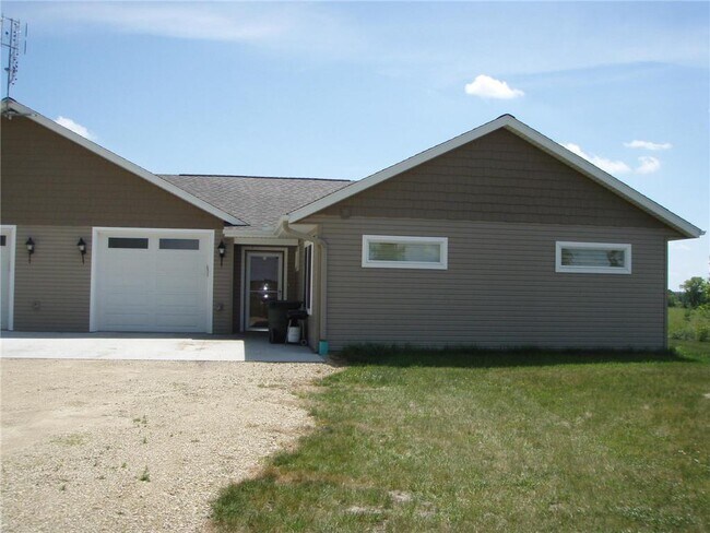 2533 WI-64 - Townhome Rental in Glenwood City WI | ForRent.com