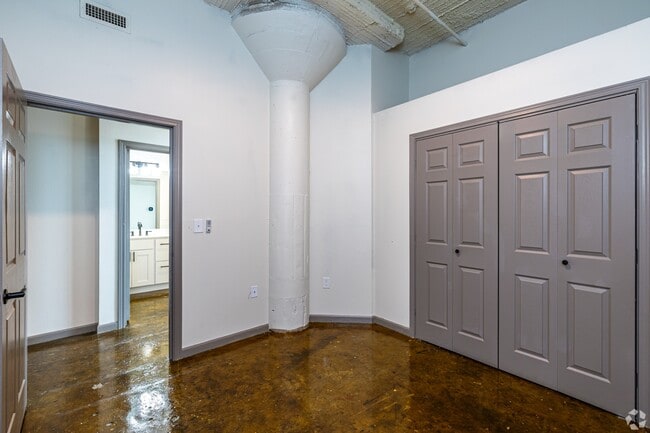 Cold Storage Lofts - Kansas City, MO | ForRent.com