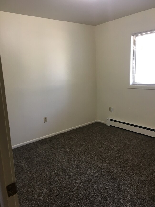 3 Bedroom 1 Bathroom Duplex Rental - House Rental in Bozeman, MT ...