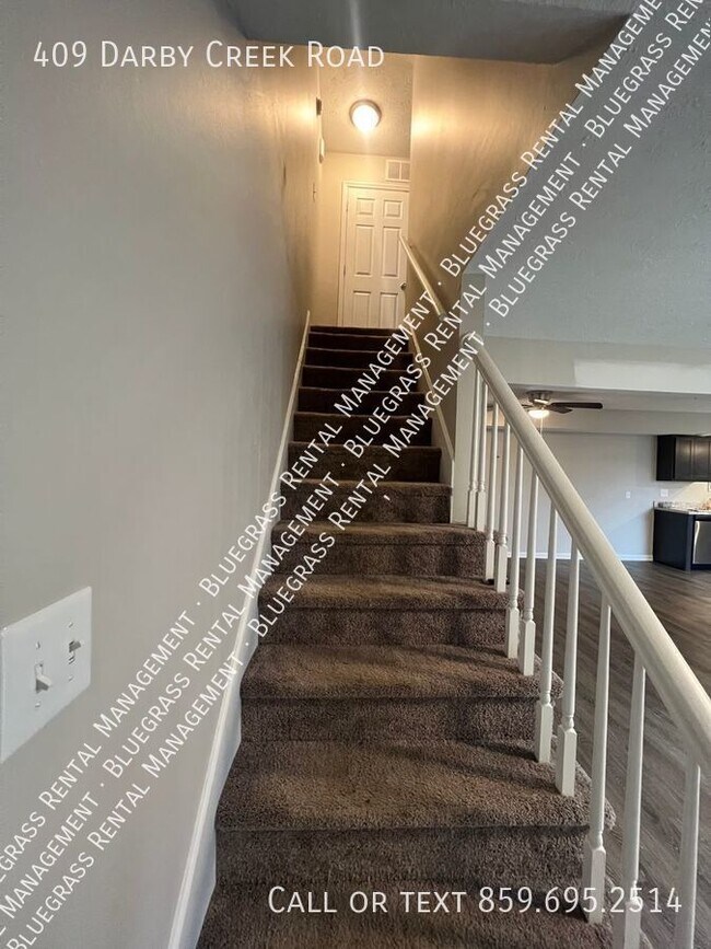 Beautiful 2 bed 1.5 bath located in Lexing... - House Rental in ...