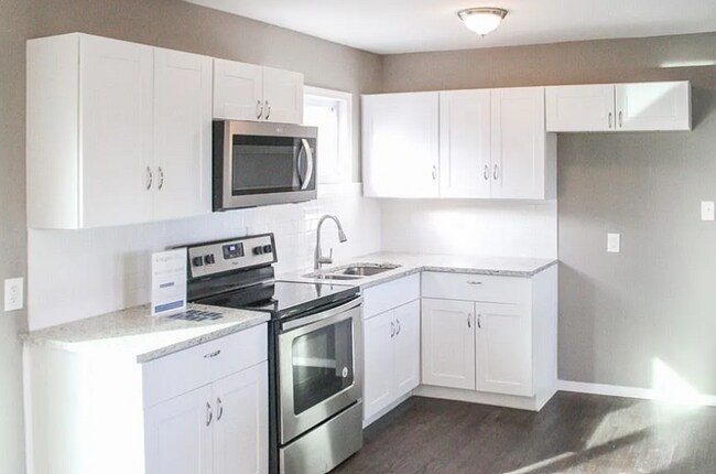 Charming 3-Bedroom Home for Rent in Kansas... - Casas en Alquiler - Kansas City, MO | ForRent.com