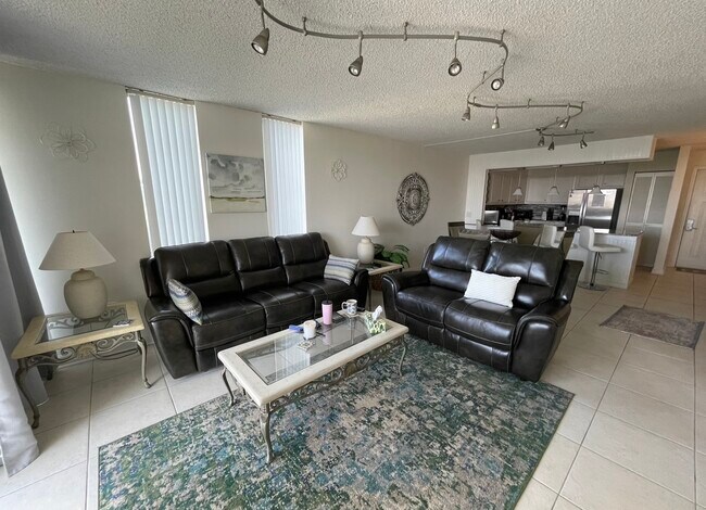 30 Moreno Point Rd Unit Dolphin Point - Condo for Rent in Destin, FL ...