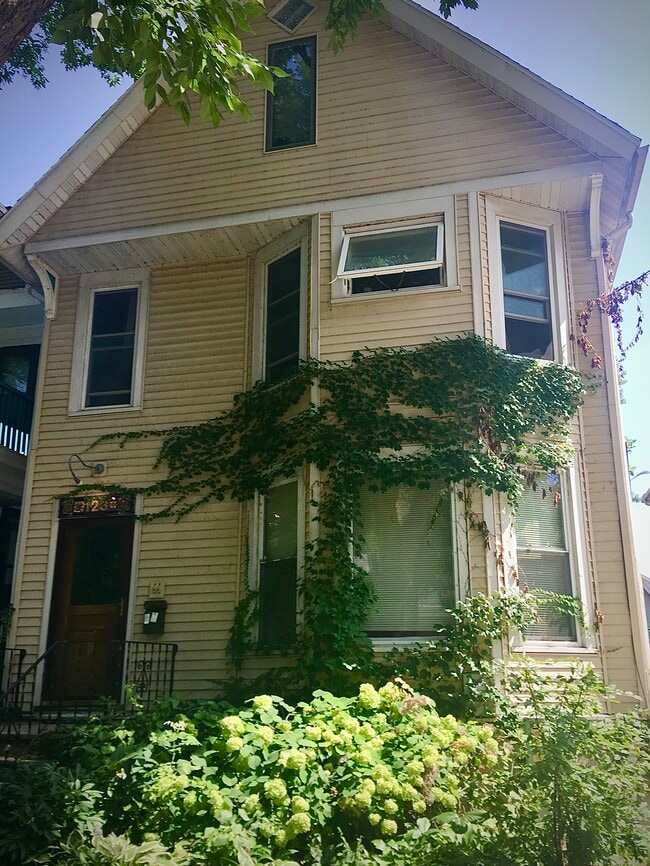 123 N Franklin St Unidad Apt. 1 - Madison, WI | ForRent.com