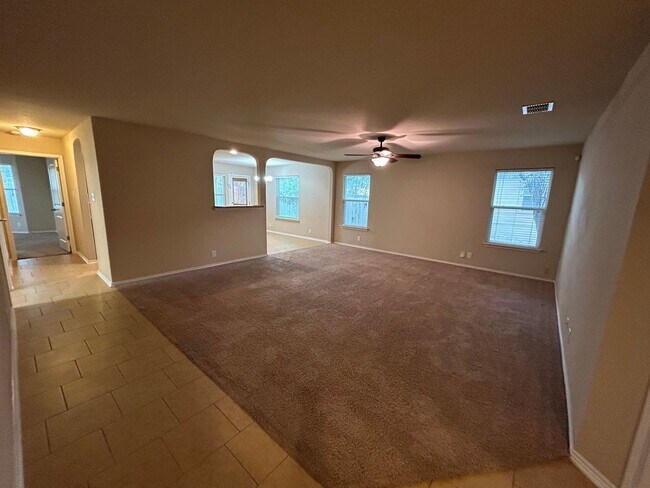 MUST SEE!!! 3 Bedroom 2 Bath Home Near Ala... - House Rental in San ...