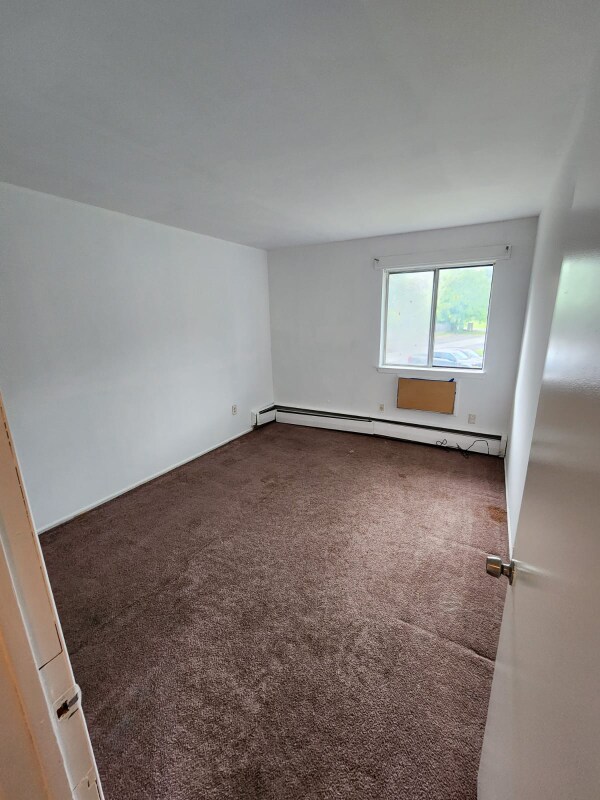 49 Ruth Ct Condo - Condo for Rent in Middletown, NY | ForRent.com