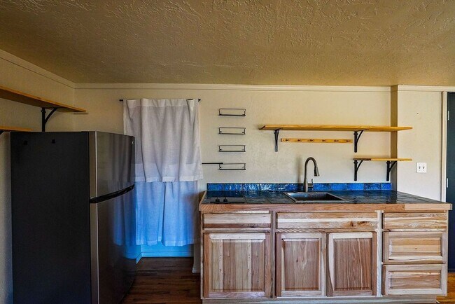 Charming 2 Bedroom Rental in Aztec, NM wit... Unit A - Aztec, NM ...