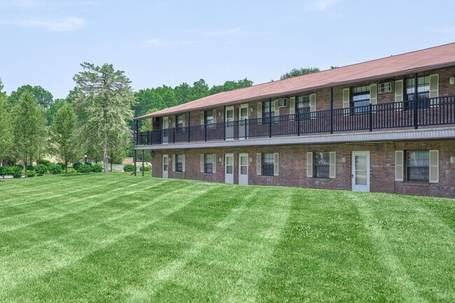 Partridge Run Apartments - Stow, OH | ForRent.com