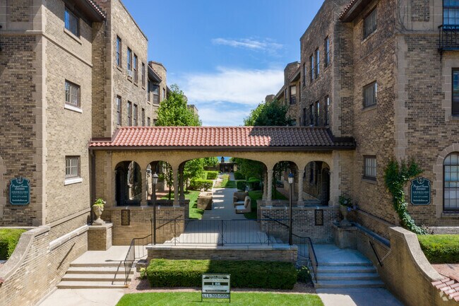 Prospect Terrace Apartments - Milwaukee, WI | ForRent.com