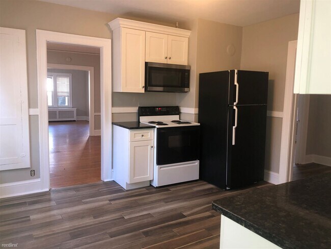 219 Quaker Ln S - Condo for Rent in West Hartford, CT | ForRent.com