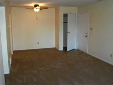 Nicholas Square Apartments For Rent in Circleville, OH | ForRent.com