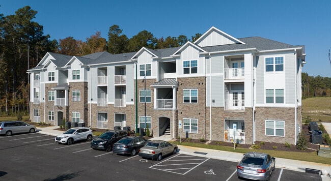 Hudson Carolina Colours Apartments - New Bern, NC | ForRent.com