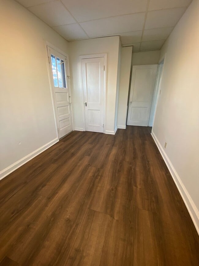 1511 Oregon St Unit 1511 Oregon St A Off-Campus Housing, Oshkosh, WI