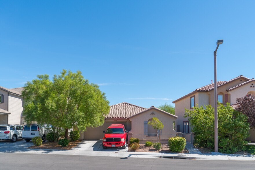 504 Lacabana Beach Drive - House for Rent in Las Vegas, NV | ForRent.com