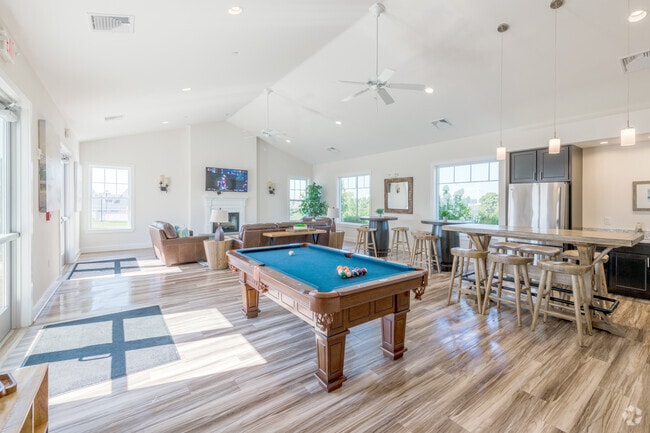 Kettle Point Apartments - East Providence, RI | ForRent.com