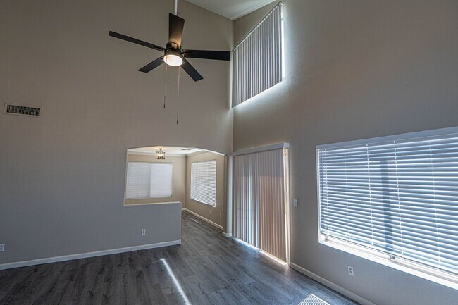 Lovely 3 bed/2.5 bath in Lindsay Ranch! - House Rental in Gilbert, AZ ...