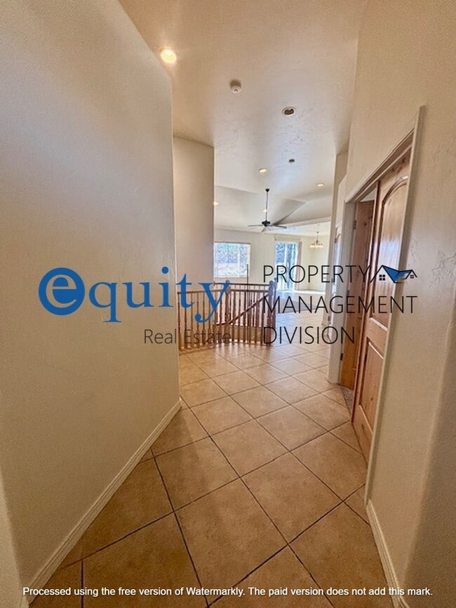 1529 Arbor View Way Off-Campus Housing, South Jordan, UT