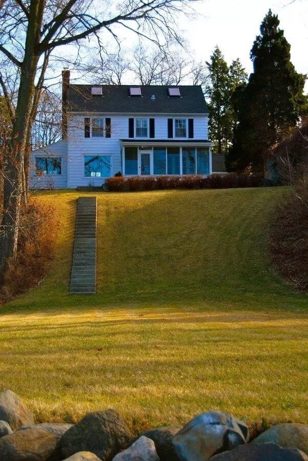 1215 Farwell Dr - House Rental in Madison, WI | ForRent.com