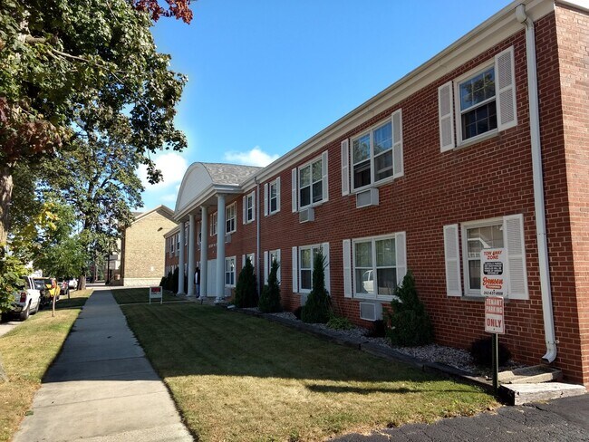 719 Villa St Apartments For Rent in Racine, WI | ForRent.com